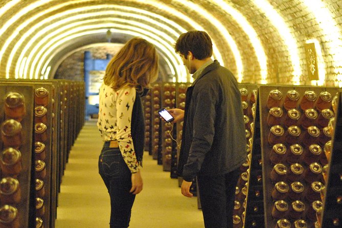 Schlumberger Sparkling Wine Cellar World Entrance Ticket in Vienna - Tasting and Purchasing: Ending on a Sparkling Note