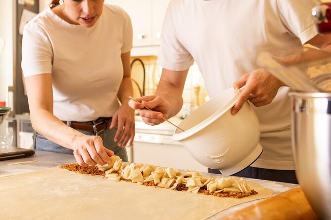 Schnitzel and Strudel: Shared Cooking Class - FAQ