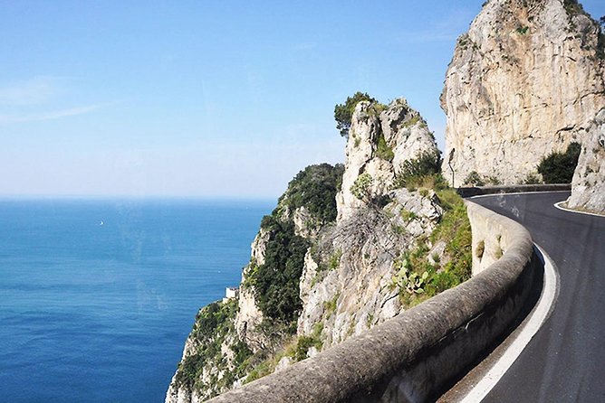 Scooter rental on the Amalfi Coast - Who Will Love This Experience?