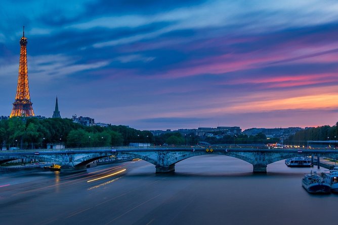 Seine River Cruise & French Crepe Tasting by the Eiffel Tower - FAQ
