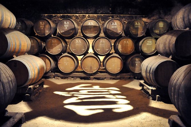 Setúbal Peninsula Private Wine Tour: Sesimbra, Azeitão and Arrábida - Frequently Asked Questions