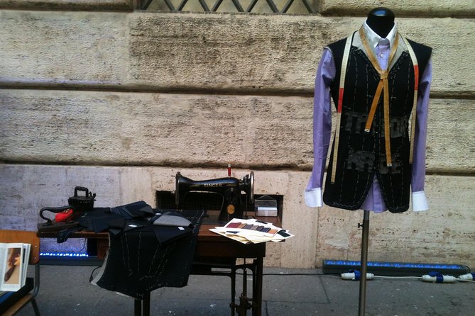 Shopping experience only for men - Who Should Consider This Tour?