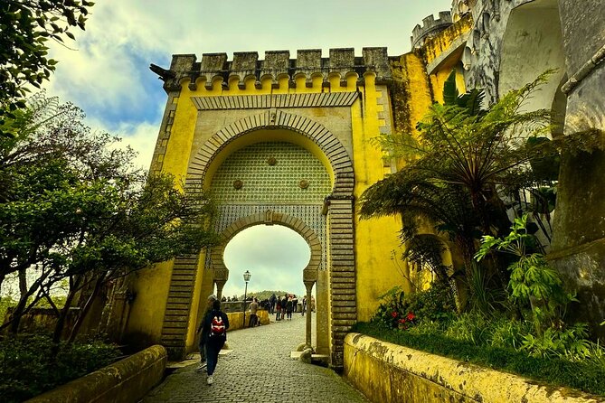 Sintra Splendor and Cascais Coastline Full Day Private Tour - Conclusions: Is This Tour Right for You?