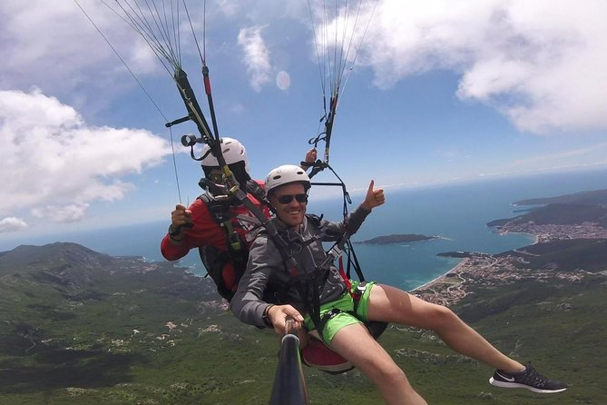 Tandem paragliding in Budva - The Logistics: Timing, Booking, and Practicalities