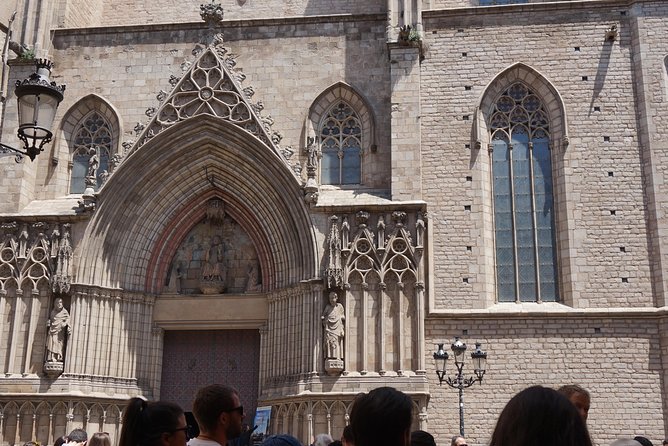 "The Shadow of the Wind" Novel Walking Tour - The Sum Up: Who Will Love This Tour?