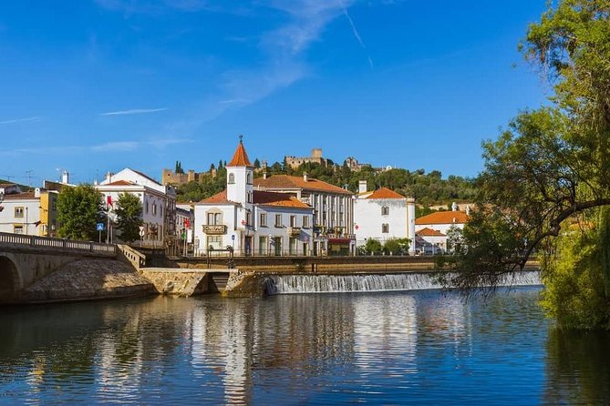 Tomar, Almourol and Knights Templar - What to Expect from the Guides and Transportation