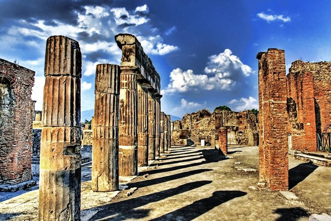 Tour of Naples, Herculaneum and Pompeii - Pompeii and Herculaneum — The Ancient Treasures