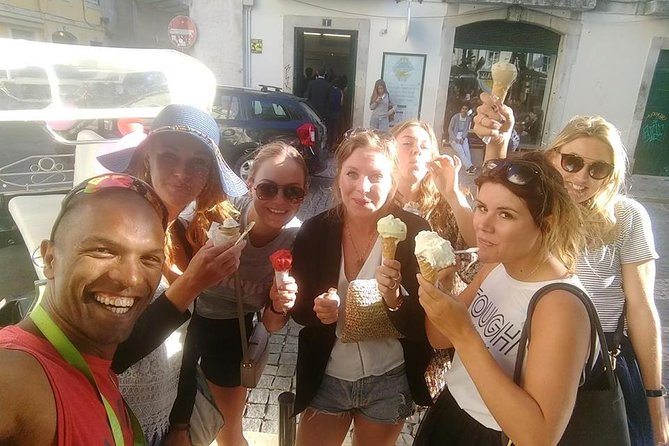 Tour of Old Town (Alfama) - 2hr - Logistics and Practicalities