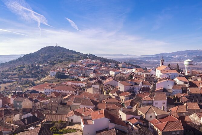 Tour Privado 3 Aldeias 1 dia Belmonte Sortelha e Sabugal. - Third Stop: Sabugal Castle