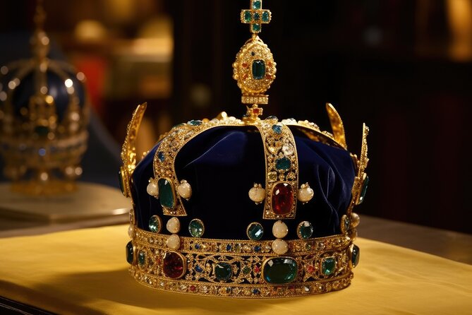 Tower of London Guided Tour, Crown Jewels, Tower Bridge - Who Should Consider This Tour?