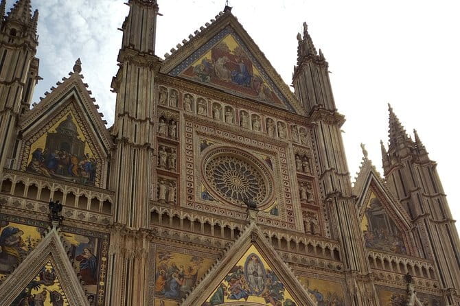 Transfer Fiumicino FCO Airport to/from Florence optional Orvieto Stop - Who Will Benefit Most?