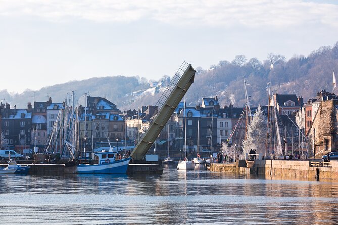 Transfer from Le Havre or Honfleur Hotels to the Ports - Comparing Value and Cost
