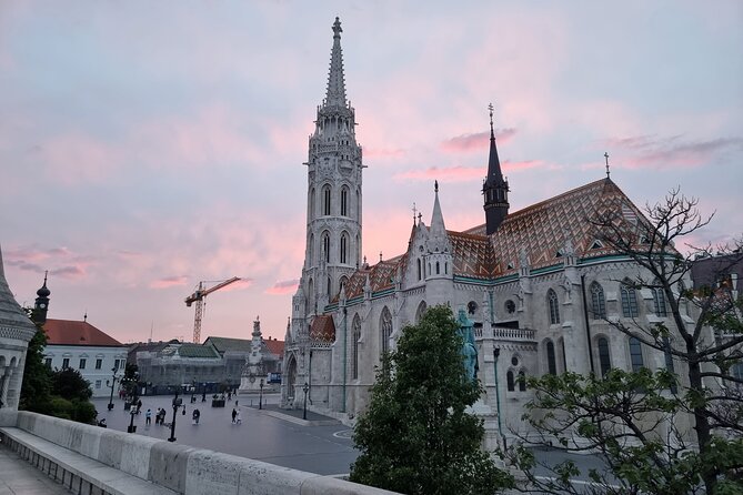 True Crime Walking Tour in the Buda Castle district - The Sum Up
