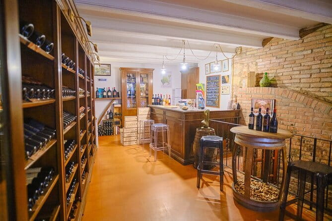 Val d'Orcia private tour: Montalcino, Pienza and Montepulciano - The Experience: An Authentic Taste of Tuscany