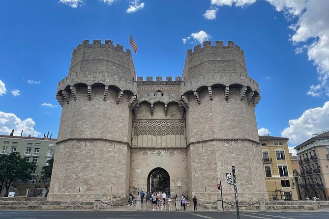 Valencia: Top 25 Highlights Guided Bike Tour - The Sum Up