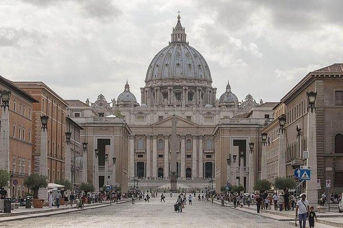 Vatican Museums and Sistine Chapel Private Tour (Skip the line tickets) - Transportation and Comfort