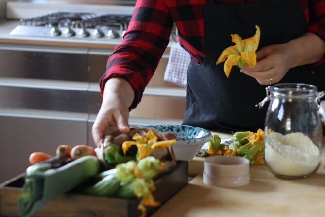 Vegetarian cooking class in the Florentine Hills 6 guests max - Frequently Asked Questions