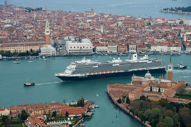 Venice Private Departure Transfer by Water Taxi: Central Venice to Cruise Port - FAQ About Venice Private Water Taxi Transfer
