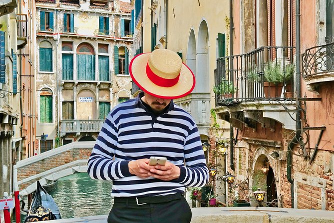 Venice Saint Mark's Basilica and gondola tour in the morning - Practical Tips for Travelers