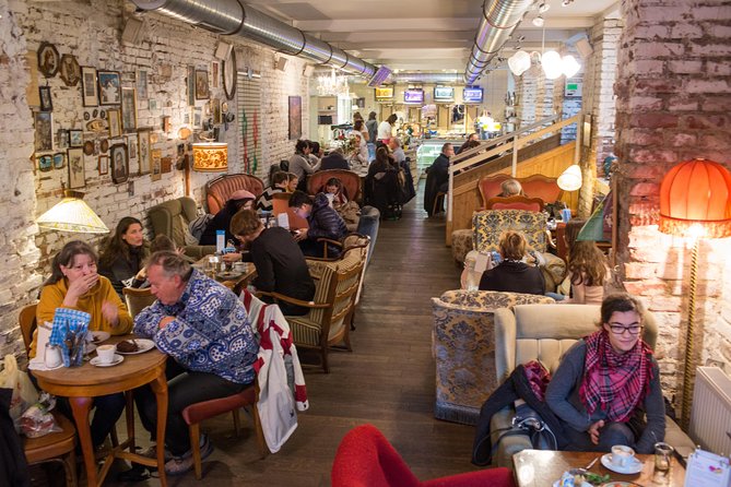 Vienna's Highlights: Food, Coffee and Market Walking Tour - Who Should Sign Up?