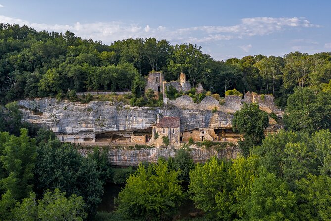 Visit of the Troglodytic Village of Madeleine - Who This Tour Is Perfect For