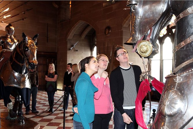 Warwick Castle Including Return Train Tickets from London - Who Will Love This Tour?
