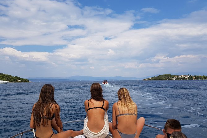 Water Taxi Ride from Split Airport to Hvar - Is It Worth the Price?