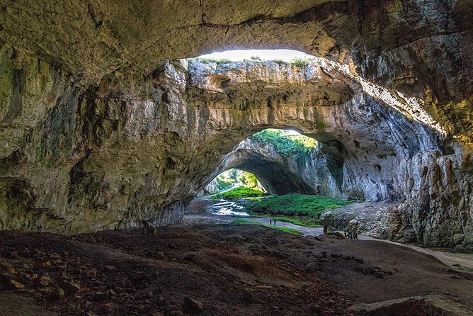 Wilderness experience- Kroshuna waterfalls with Devetashka and God's eyes cave - Experiences and Practical Tips