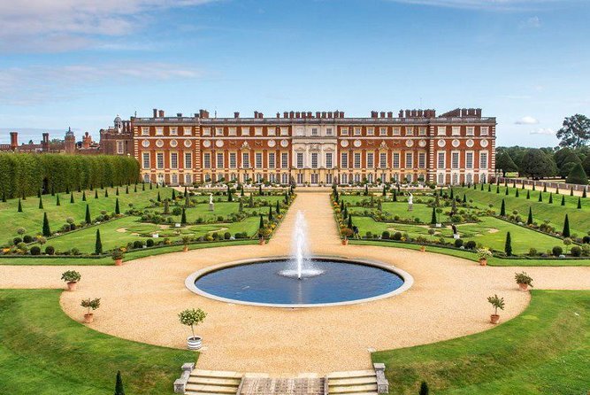 Windsor & Hampton Court Executive Vehicle Private Tour with Pass - Who Should Book This Tour?