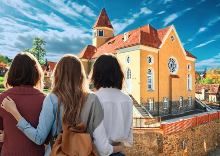 3h Jewish Tour: Synagogue, Castle, Gingerbread & Snaps - Practical Details That Matter