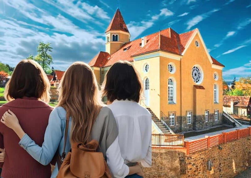 3h Jewish Tour: Synagogue, Castle, Gingerbread & Snaps - Practical Details That Matter