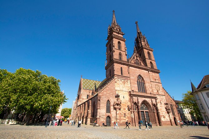 1 Hour express walk of Basel with a Local - Is It Worth the Price?