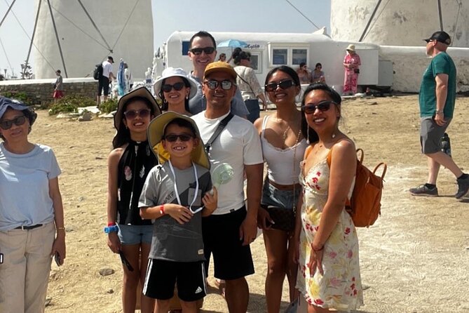 2 Hours Feel Like A Local Walking Tour in Mykonos Town - Who Should Consider This Tour?