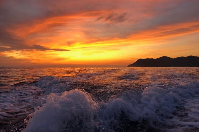 2 Hr Shared Cinque Terre Sunset Cruise with Swim Stop {wine inc!} - Who Should Consider This Tour?