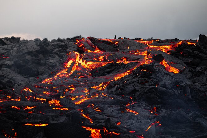 4-Day Iceland: Golden Circle, South Coast, Volcano Hike & Northern Lights - Volcano Hike and Northern Lights