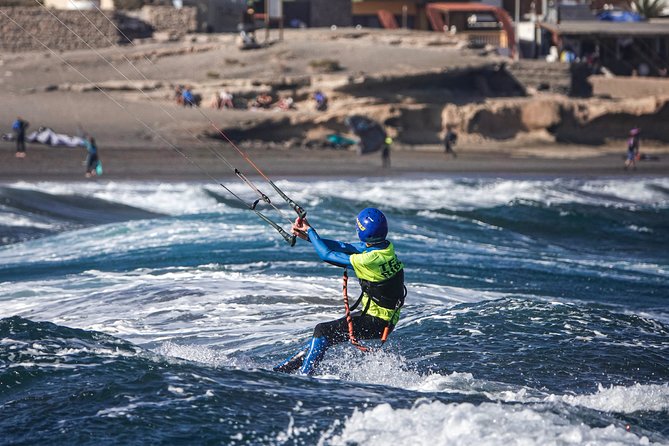 4-Day Private Kitesurfing Lessons for Beginners in Tenerife - The Sum Up