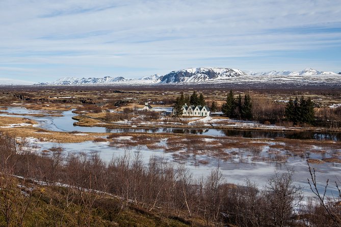 5-Day Northern Lights Hunt & Glacier Lagoon Tour - Day 4: South Coast and the Iconic Waterfalls