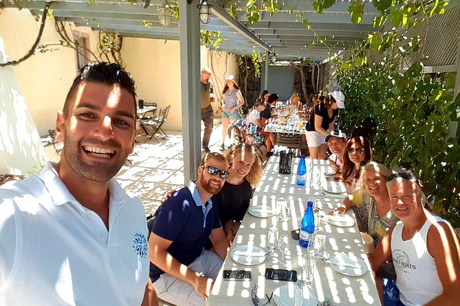 6 hours - Semi Private Island Tour with Wine Tasting and Food Pairing - FAQs