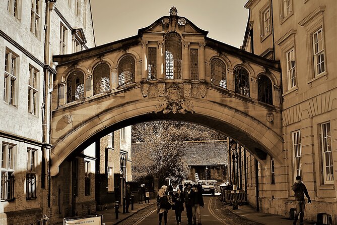90 Minute Classic Walking Tour of Oxford - FAQ