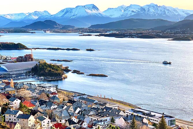 Alesund Sightseeing private tour for cruise passengers - Who is This Tour Best Suited For?