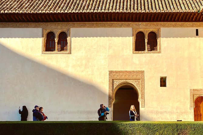 Alhambra Private Tour with Skip-the-line-tickets - The Sum Up
