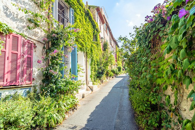 Antibes Private Walking Tour - The Sum Up