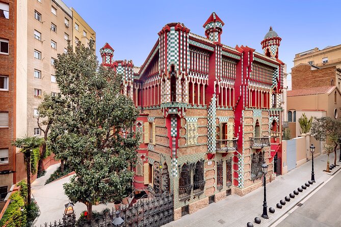 Barcelona Full Day: Sagrada Familia and the 3 Gaudí Houses - Authentic Feedback from Other Travelers