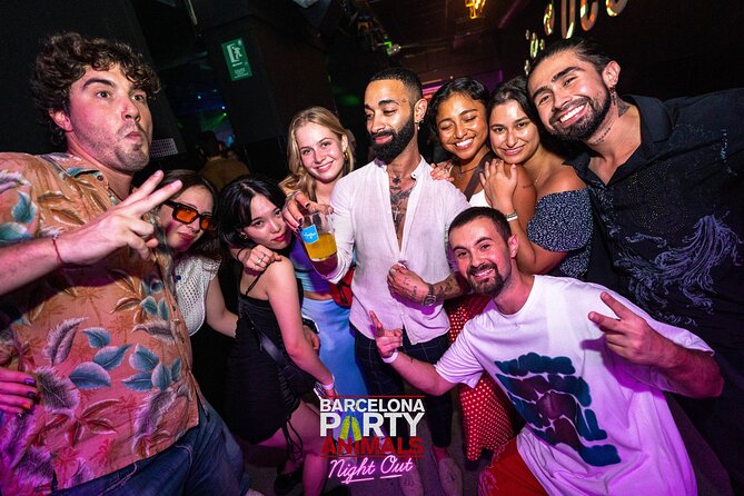 Barcelona Pub Crawl + Karaoke + 2bars, VIP Club Entry& Free shots - Final Words