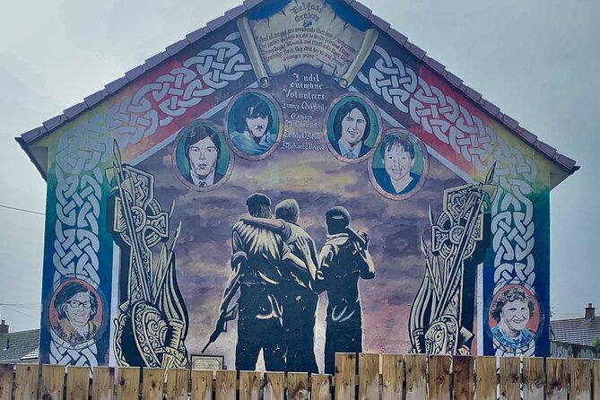 Belfast The Troubles cab tour Adventure 2hrs personal guide - FAQ