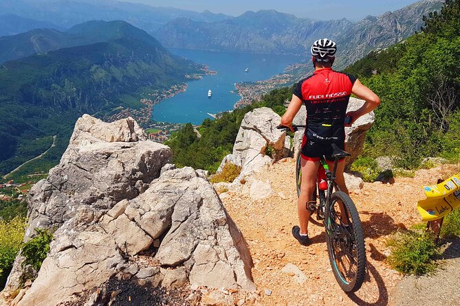 Bike tour - Panoramic downhill from Njegui and Kotor serpentines - Guides and Overall Experience