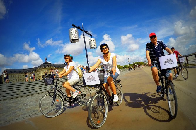 Bordeaux Essentials Sightseeing Bike Tour with a Local Guide - Who Should Consider This Tour?