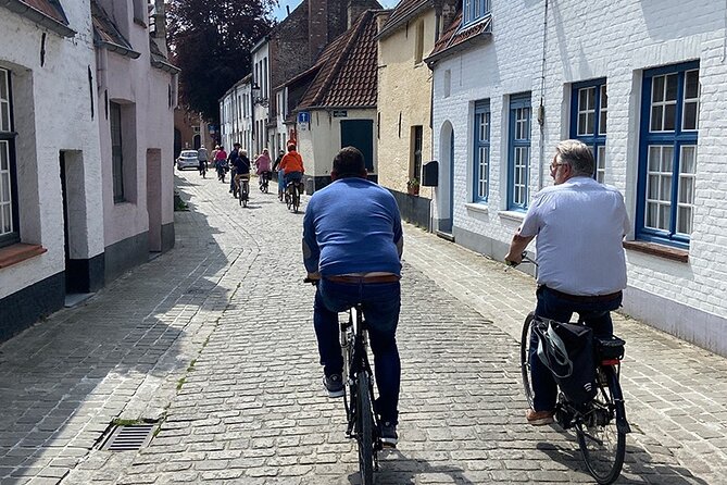 Bruges, Guided Retro Biketour: Highlights and Hidden Gems - Authenticity and Reviews