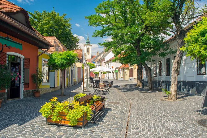 Budapest-Bratislava One-Way Sightseeing Transfer - Value and Who Its For