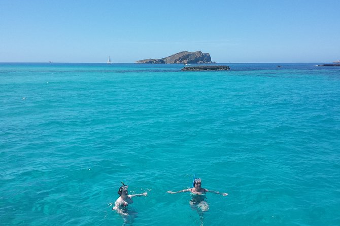 Cala Comte Private Catamaran Tour - FAQs